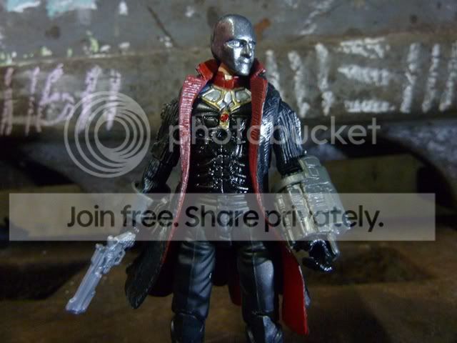 Clan Destro - Alexander McCullen - HissTank.com