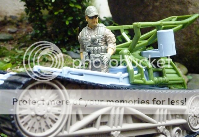 GI Joe Retaliation Tread Ripper Tank with Clutch - HissTank.com